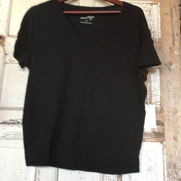 Universal Thread | Tops | Nwt Oversized Vneck Plain Black Tshirt | Poshmark